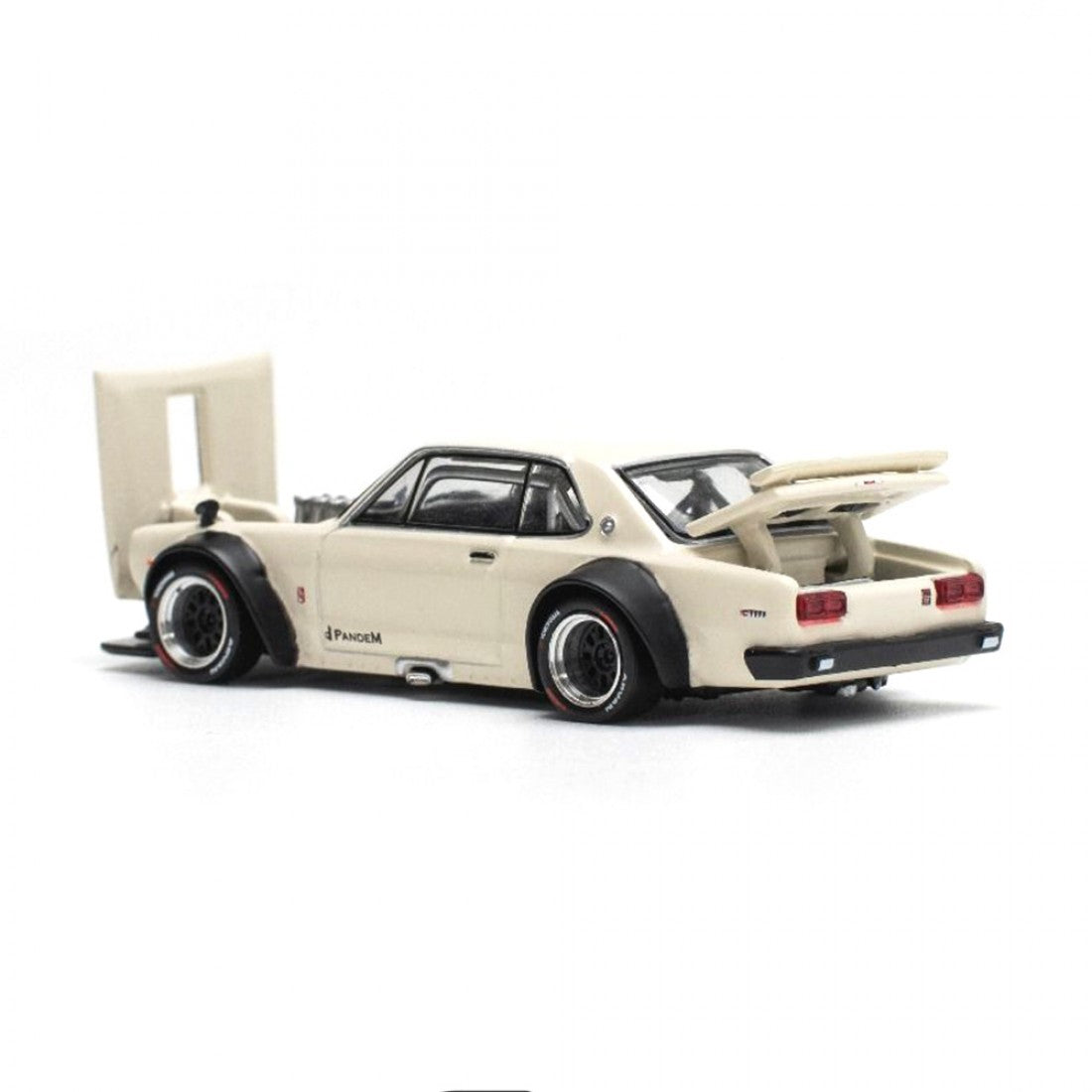 (PR640113) - Nissan Skyline GT-R V8 Drift (White) – 303 Exclusive Diecasts